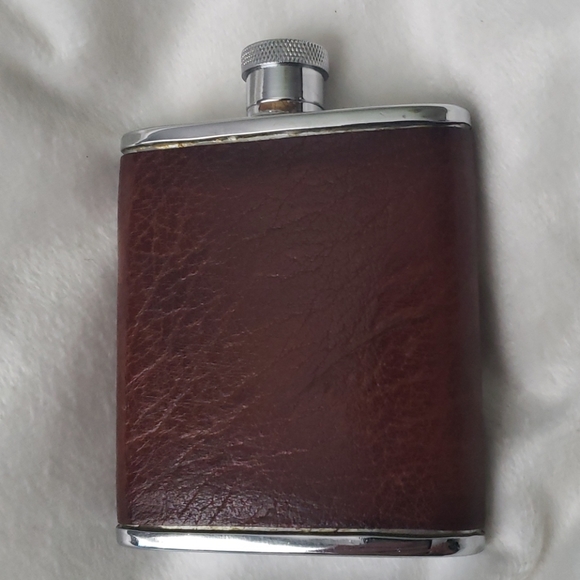 Dining | Wa Goold Vintage Brown Leather Hip Flask | Poshmark